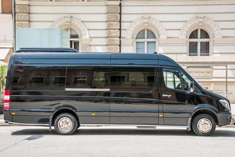 Airport Maxi Taxis (Taxi Service + Tour & Travel Company).